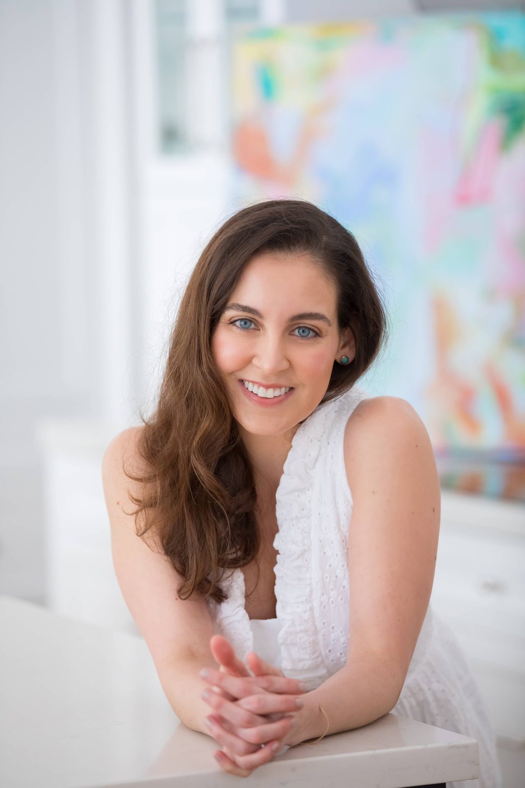 How Ayleen Wolfe’s Expressive Paintings Tell Stories of Healing and ...